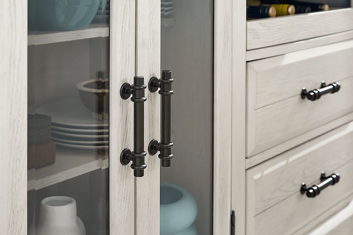 Montana Ridge White Colors,White Server | Rooms to Go
