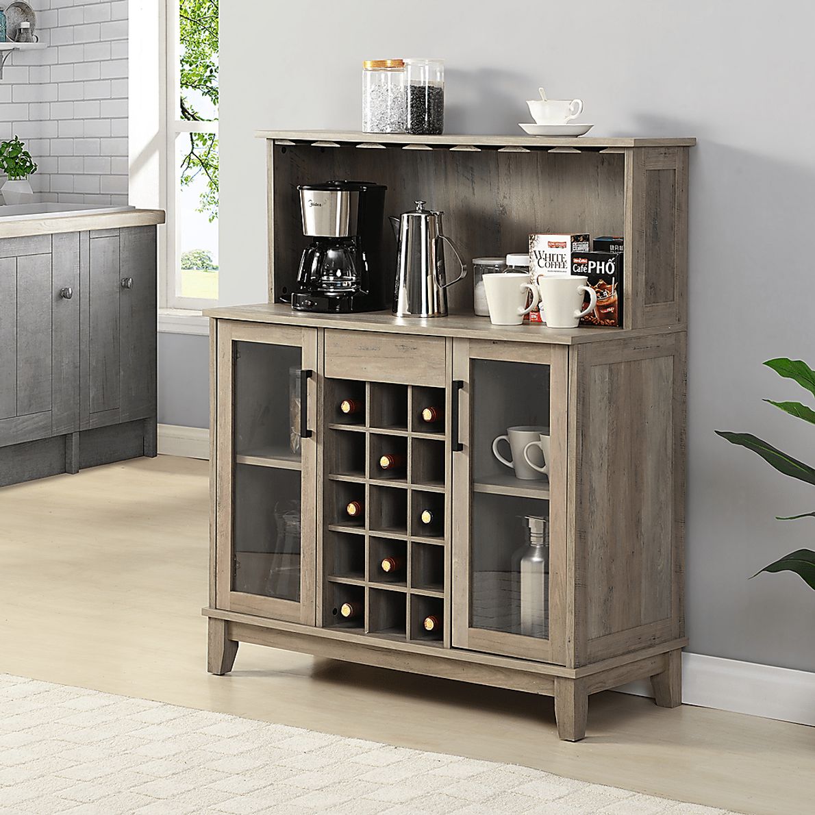 Moorman Gray Bar Cabinet - Rooms To Go