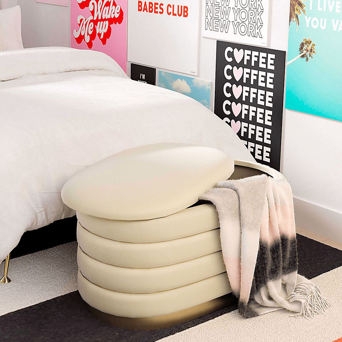 Moyra Cream Storage Bench - Rooms To Go