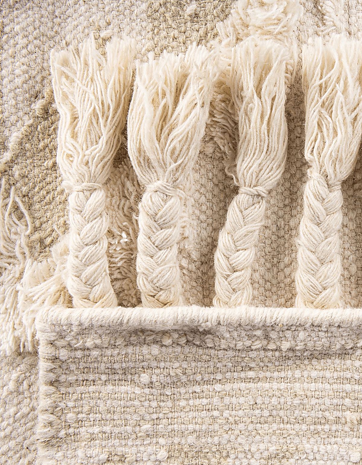 Mulde Ivory Beige Rugs | Rooms to Go