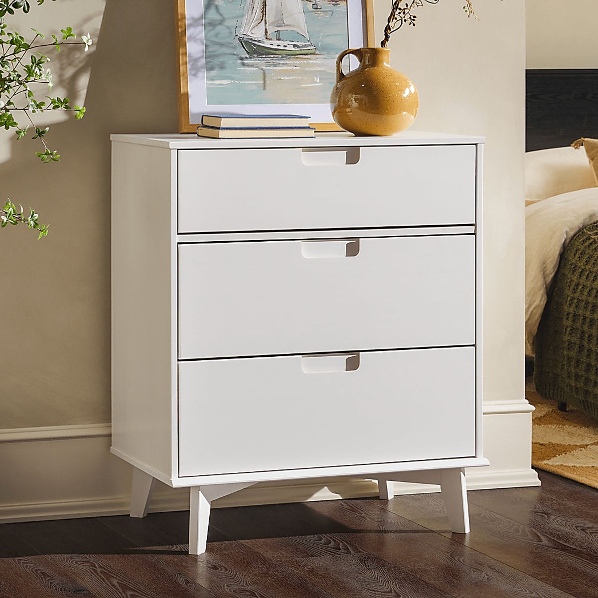 Murrell White Colors,White Dresser | Rooms to Go