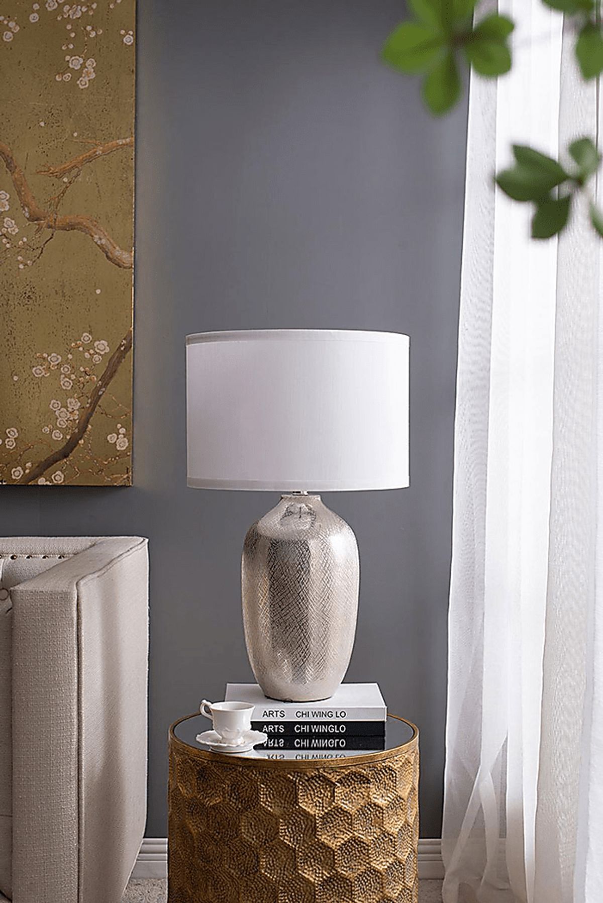 Newham Club Silver Gray Table Lamp | Rooms to Go