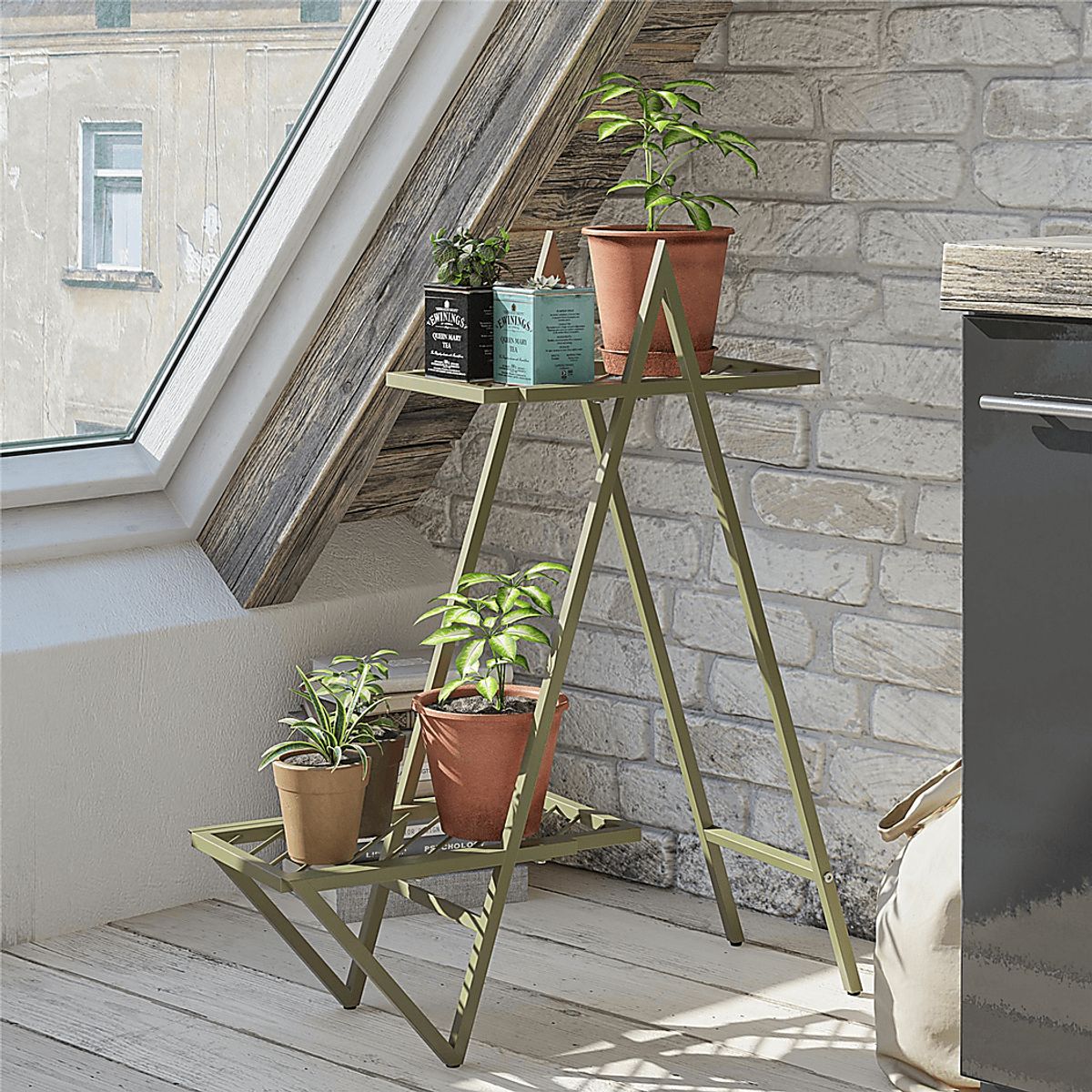 Niangua Olive Green Plant Stand | Rooms to Go