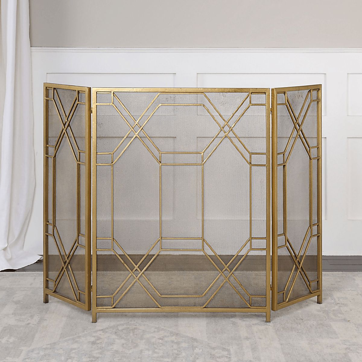 Nitson Gold Yellow Fireplace Screen | Rooms to Go