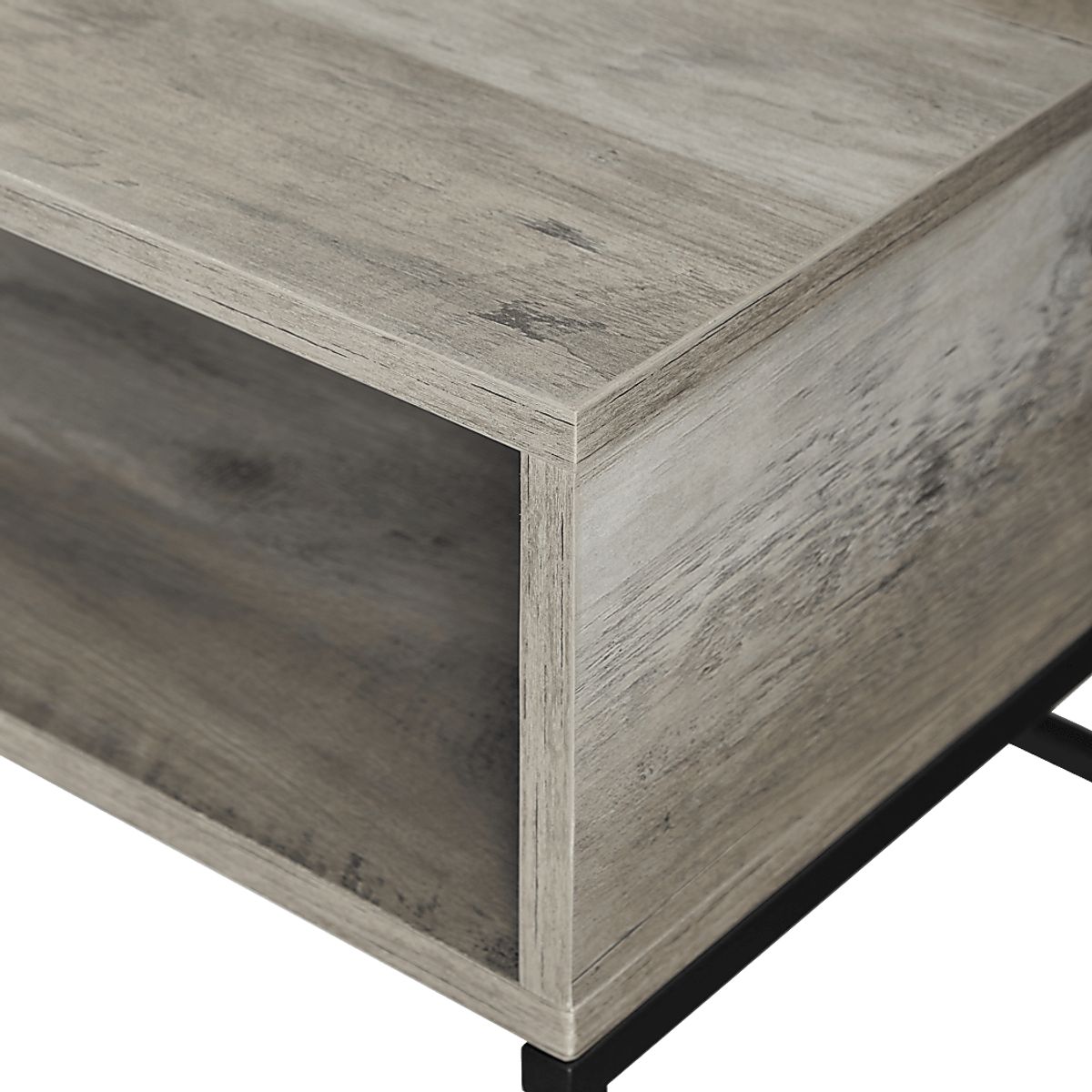 Oakpath Gray Cocktail Table | Rooms to Go