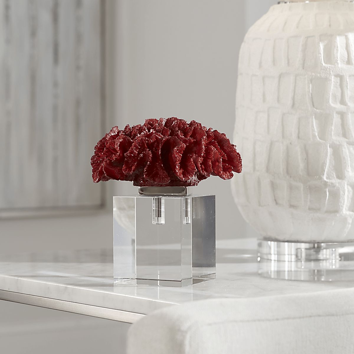 Oakwind Red Sculpture | Rooms to Go
