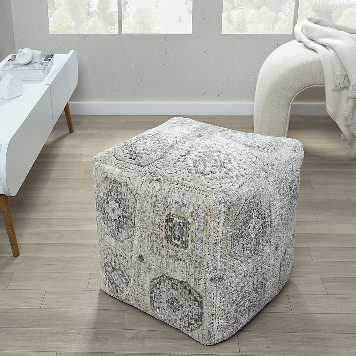 Obasie Light Gray Pouf | Rooms to Go
