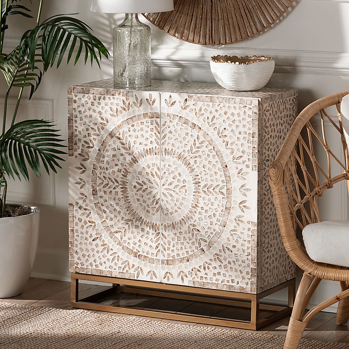 Olanta Brown Accent Cabinet | Rooms to Go