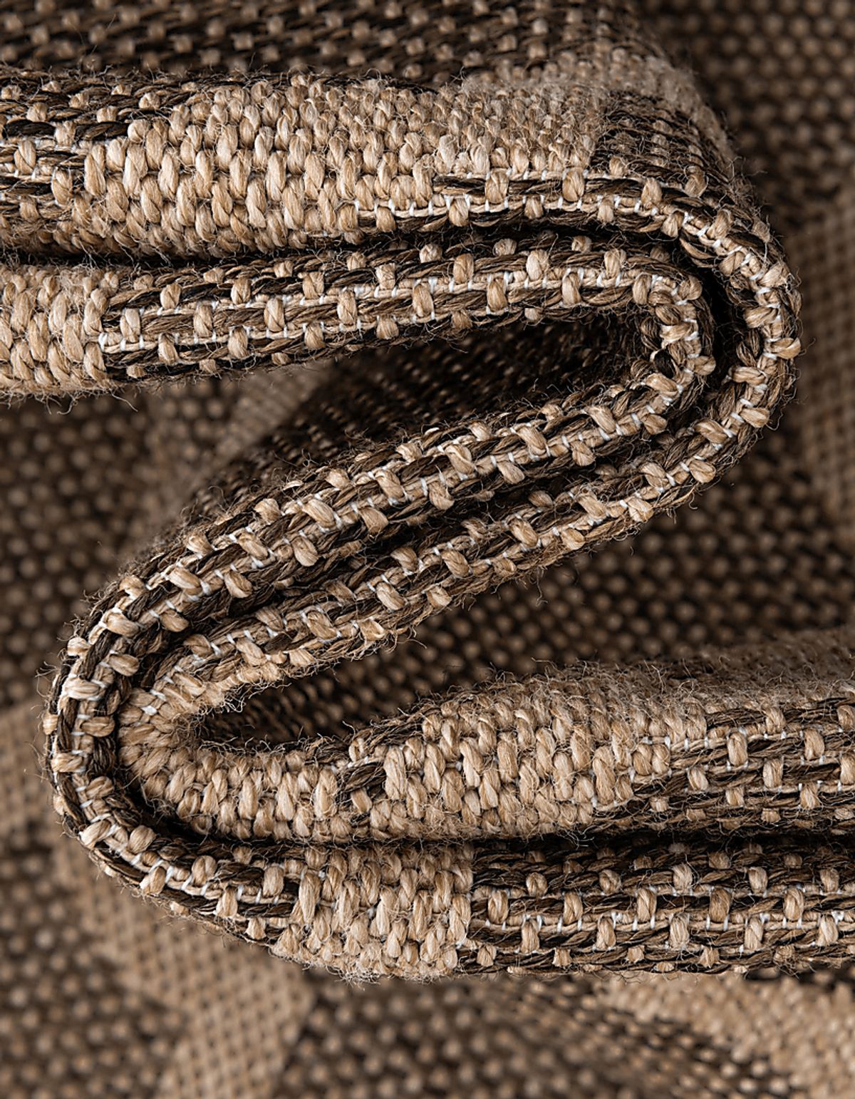 Oshrat Brown,Natural Beige,Brown,White Rugs | Rooms to Go