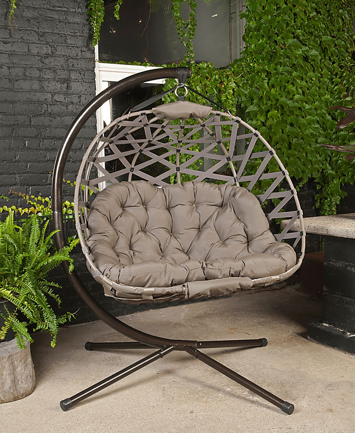 Hollette Brown Outdoor Hanging Loveseat | Rooms to Go