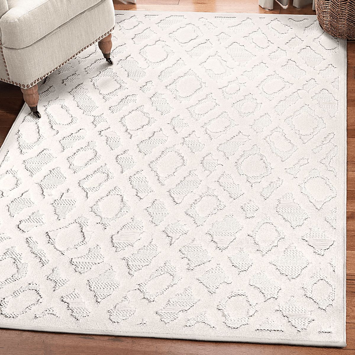 Overlea White Rug | Rooms to Go