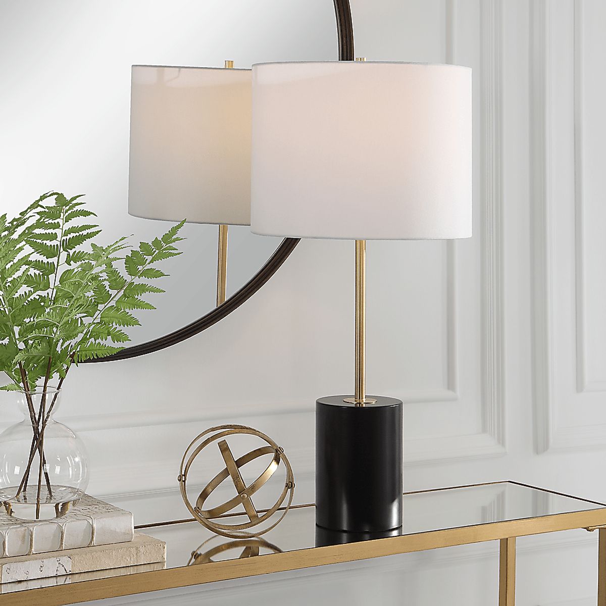 Palmarito Cave Black Table Lamp | Rooms to Go