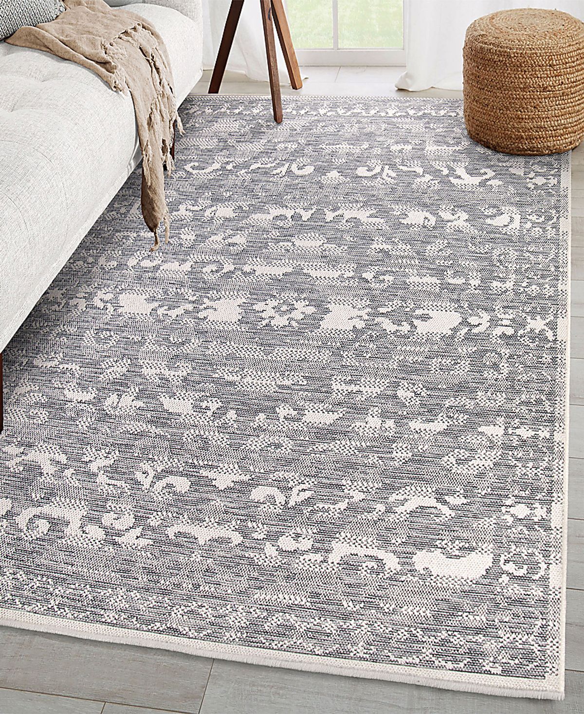 Pamelia Blue Rug | Rooms to Go