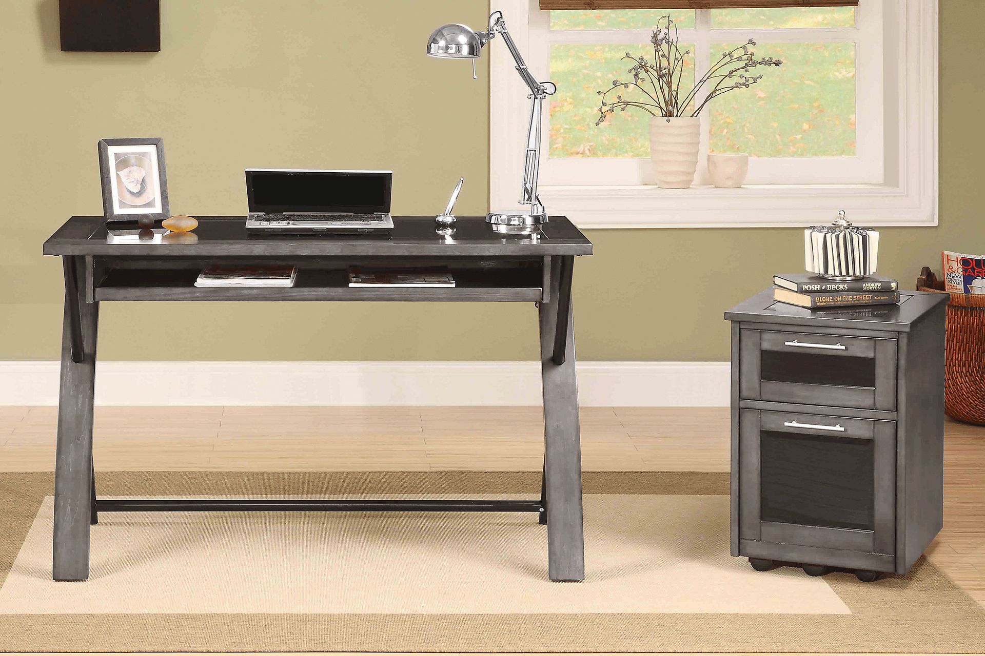 Patrick Gray 3 Pc Home Office Desk Set | Rooms to Go