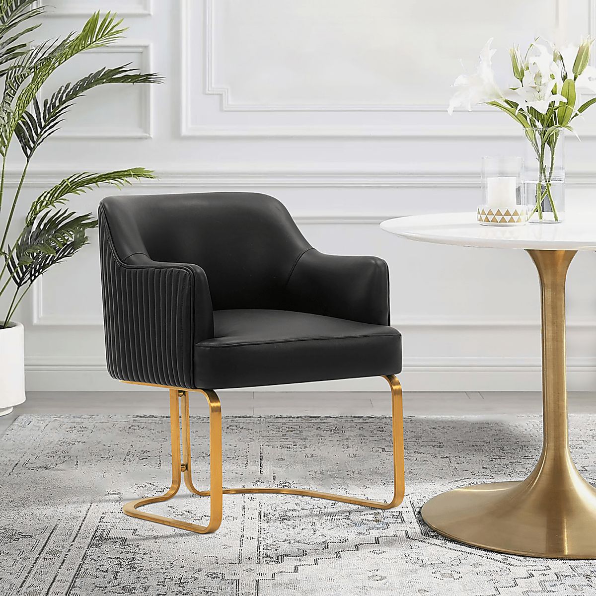 Pegan Black Leatherette Arm Chair | Rooms to Go
