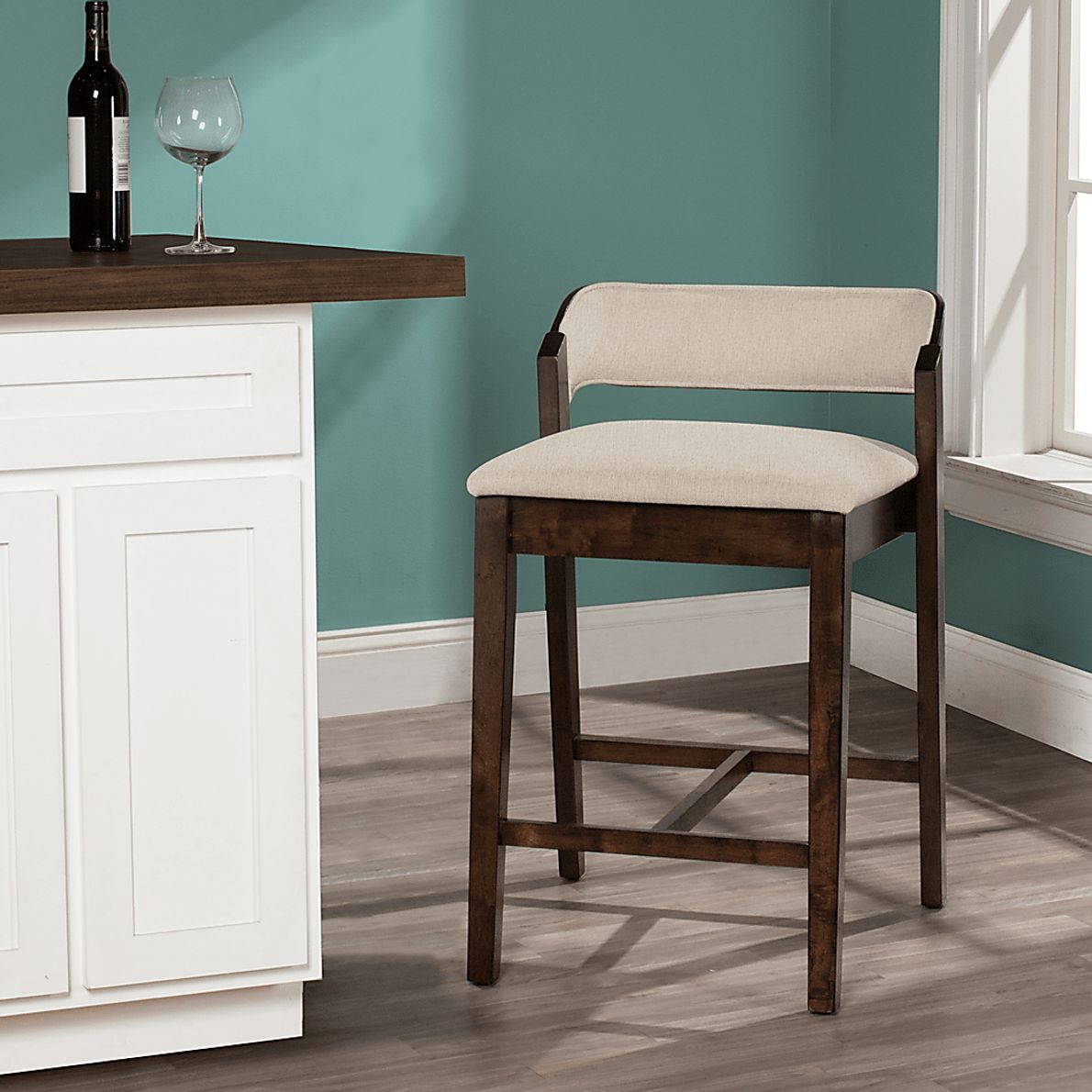 Pepperwoods Brown Counter Height Stool - Rooms To Go