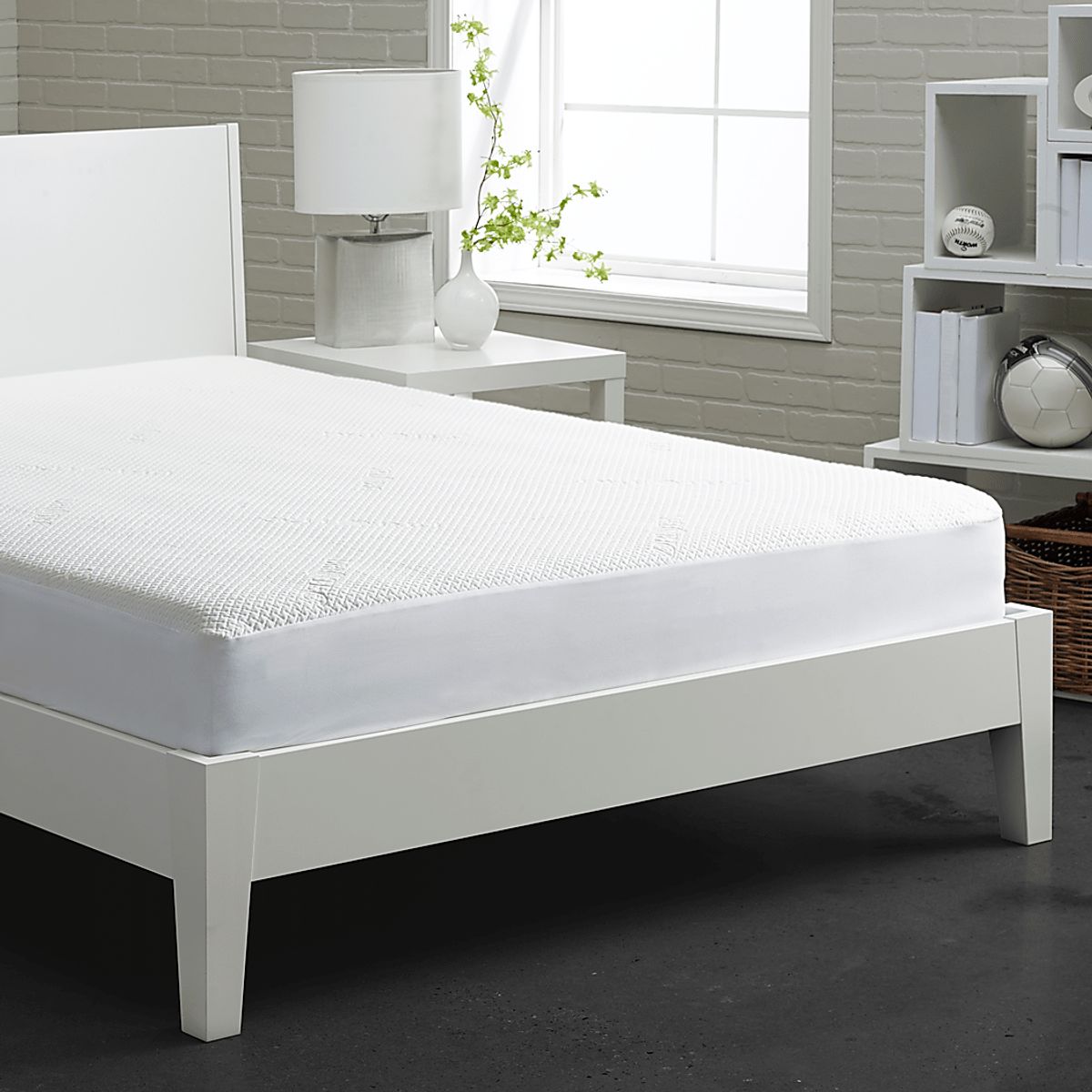Bedgear Dri-Tec Protector California King Mattress | Rooms to Go
