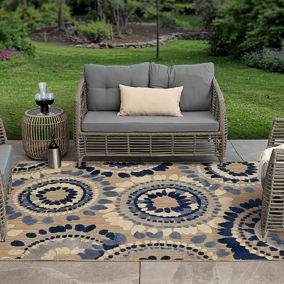 Ponsard Coast Blue Outdoor Rugs | Rooms to Go