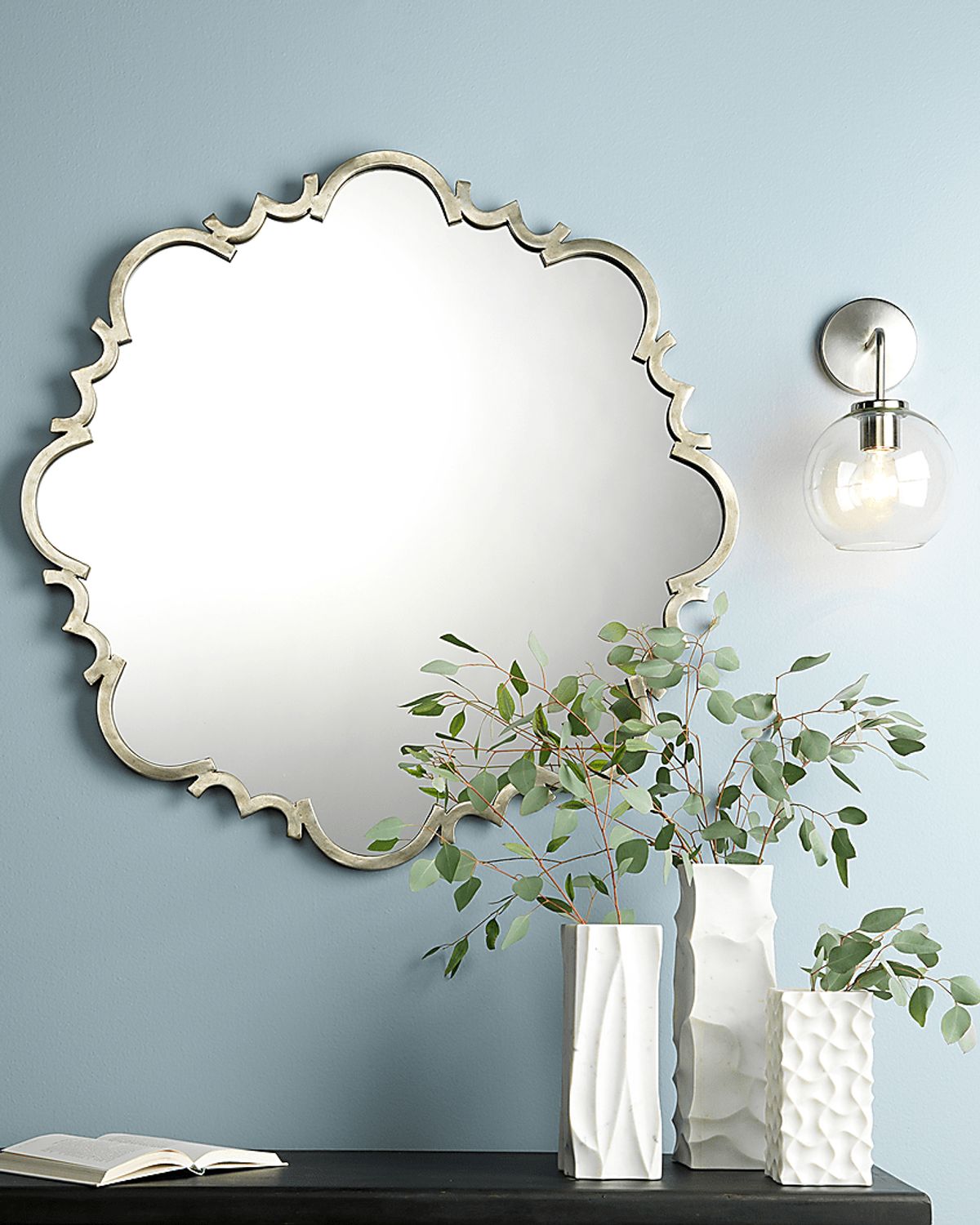 Rea Loop Silver Gray Sconce | Rooms to Go