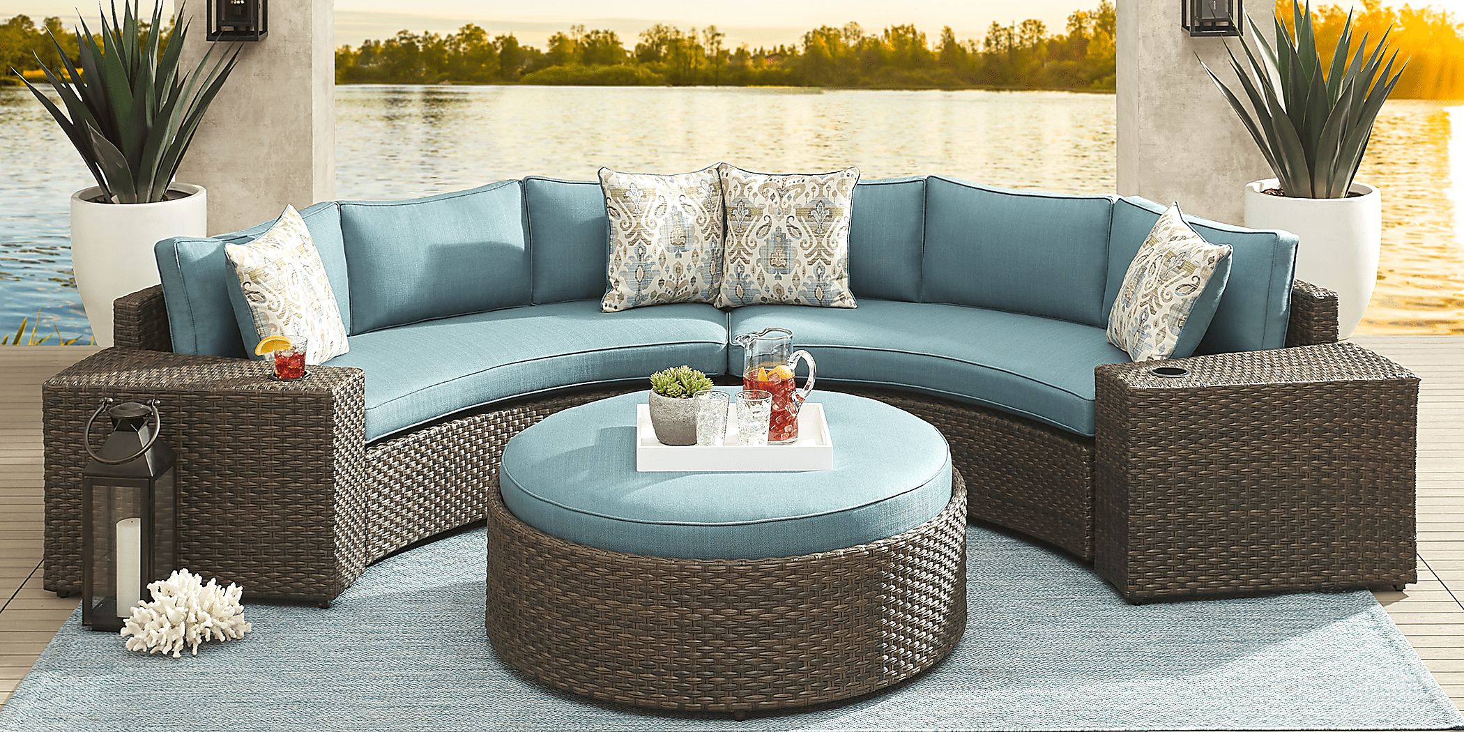 Rialto Wicker Aqua Blue 4 Pc Curved Outdoor Sectional | Rooms to Go