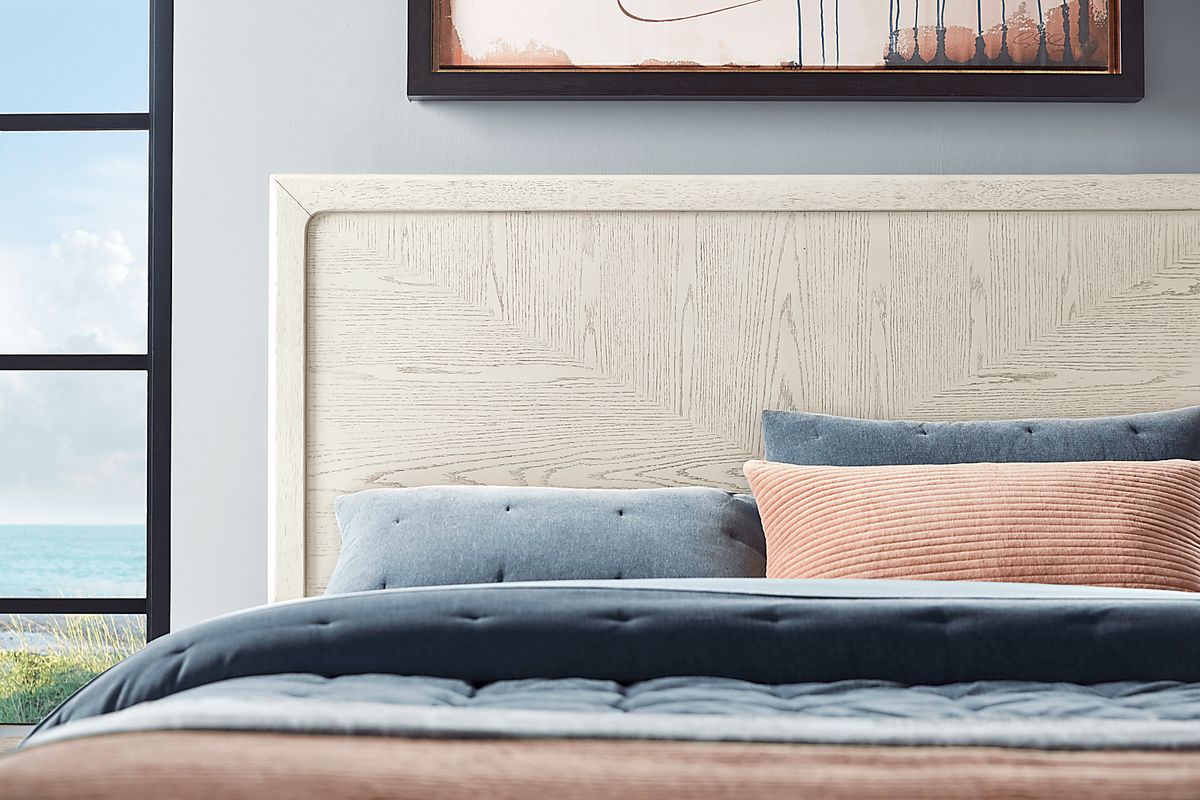 Rockport White Colors,White 3 Pc King Panel Bed | Rooms to Go