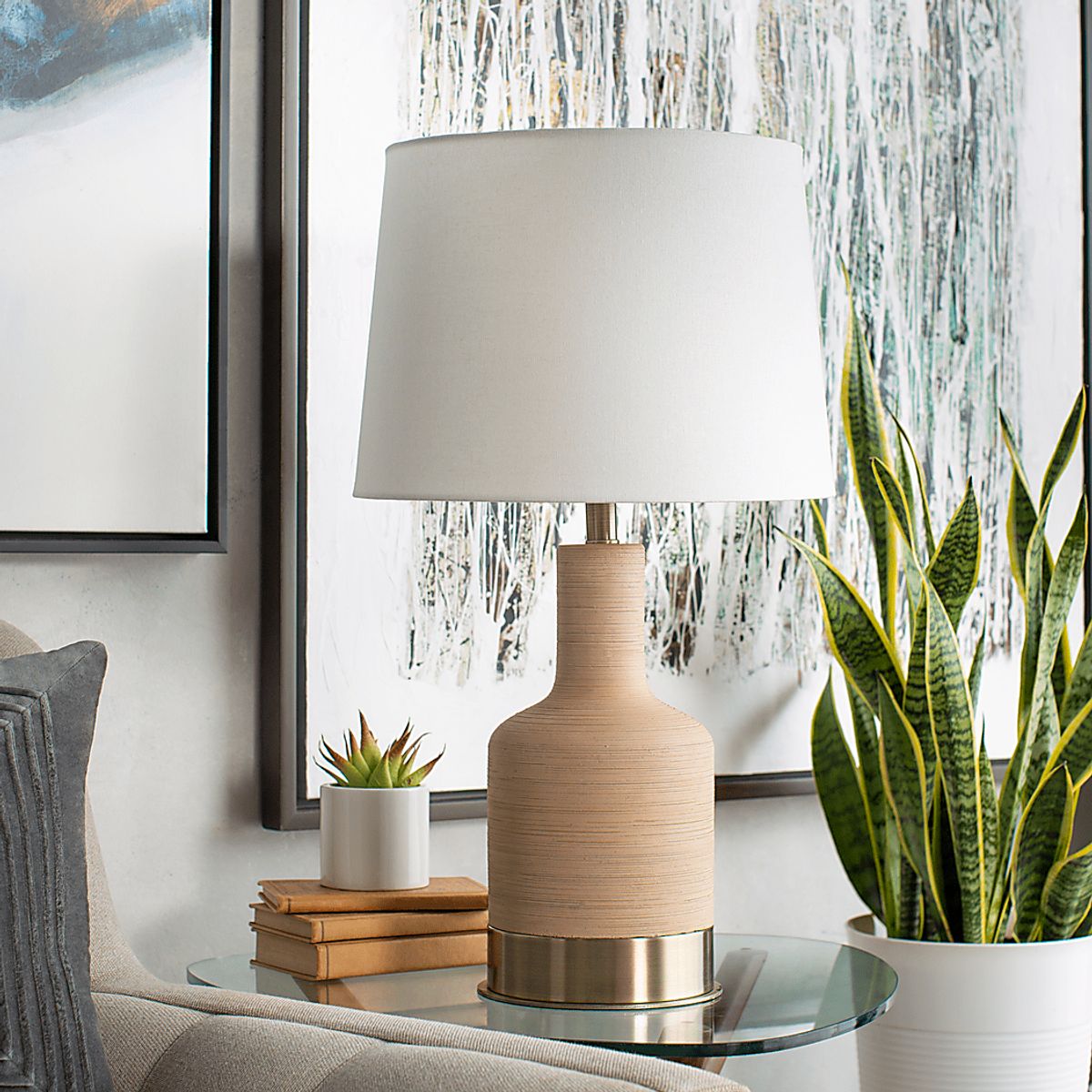 Sagner Oaks Tan Beige,Brown Table Lamp | Rooms to Go