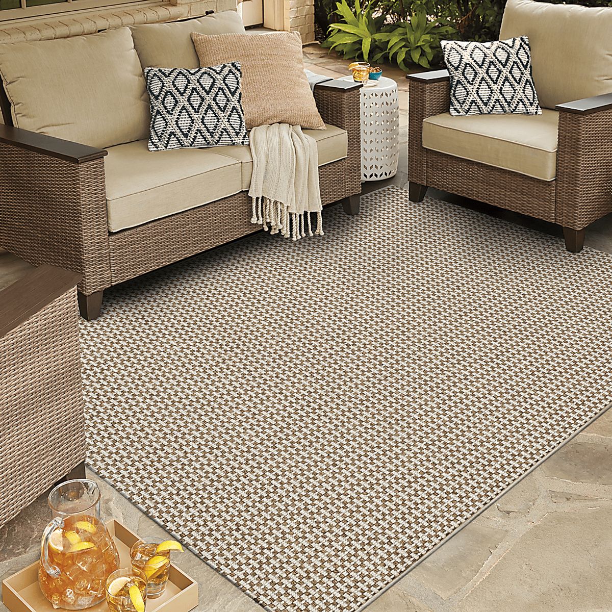 Salt Life Buxlam Bay Natural Beige,White Outdoor Rugs | Rooms to Go