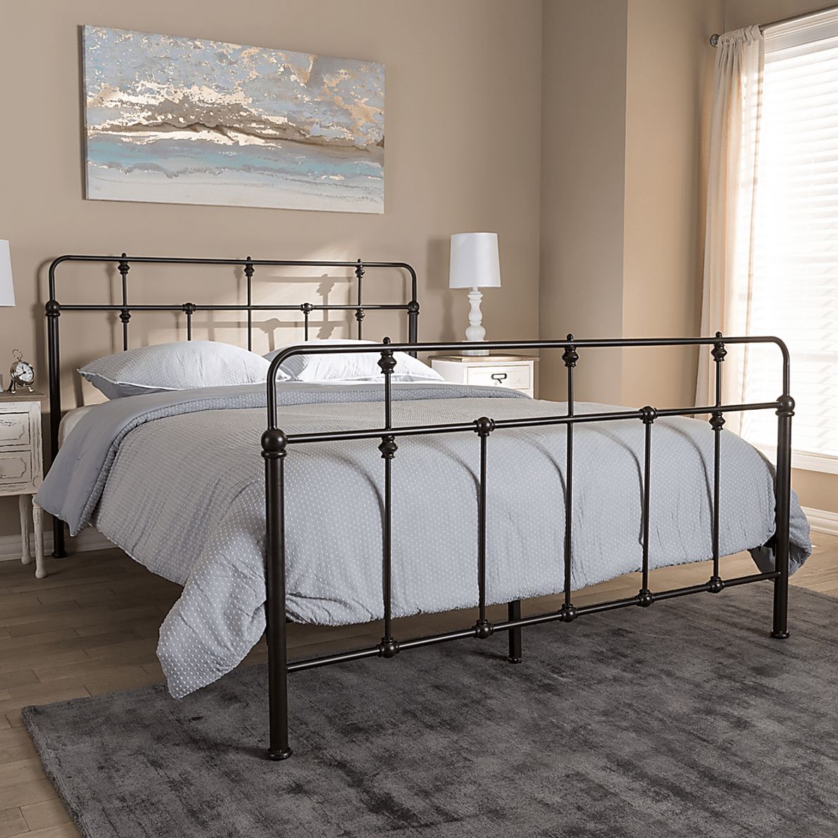 Sarpy Dark Bronze Queen Bed - Rooms To Go