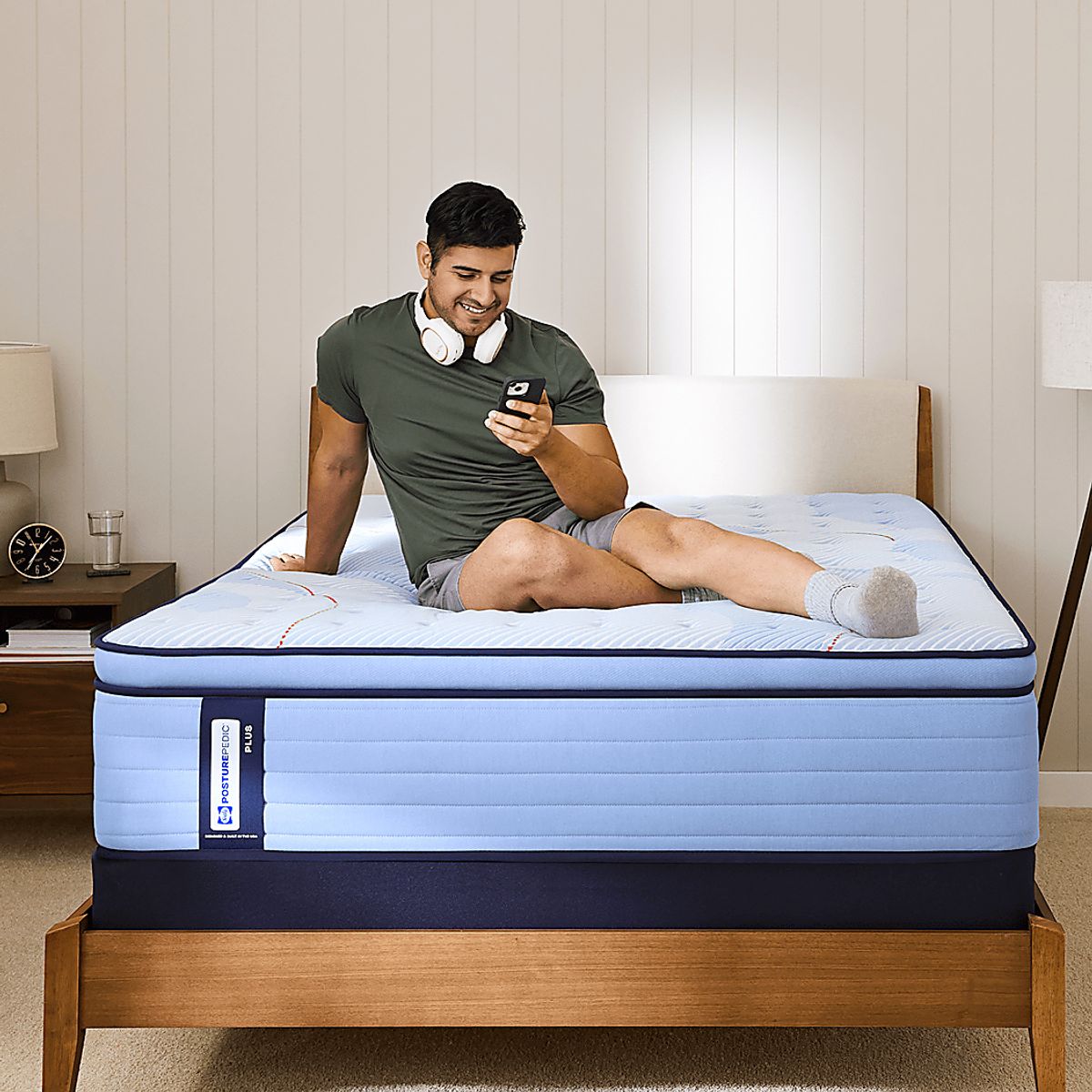 Posturepedic Plus Castle Rock Twin XL Mattress | Rooms to Go