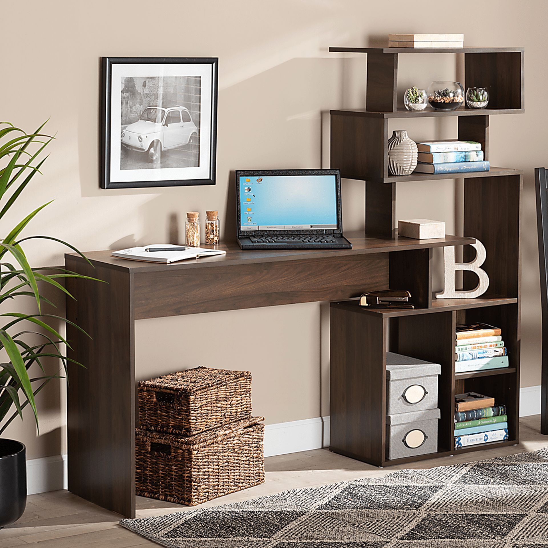 Seeward Brown Dark Wood Desk | Rooms to Go