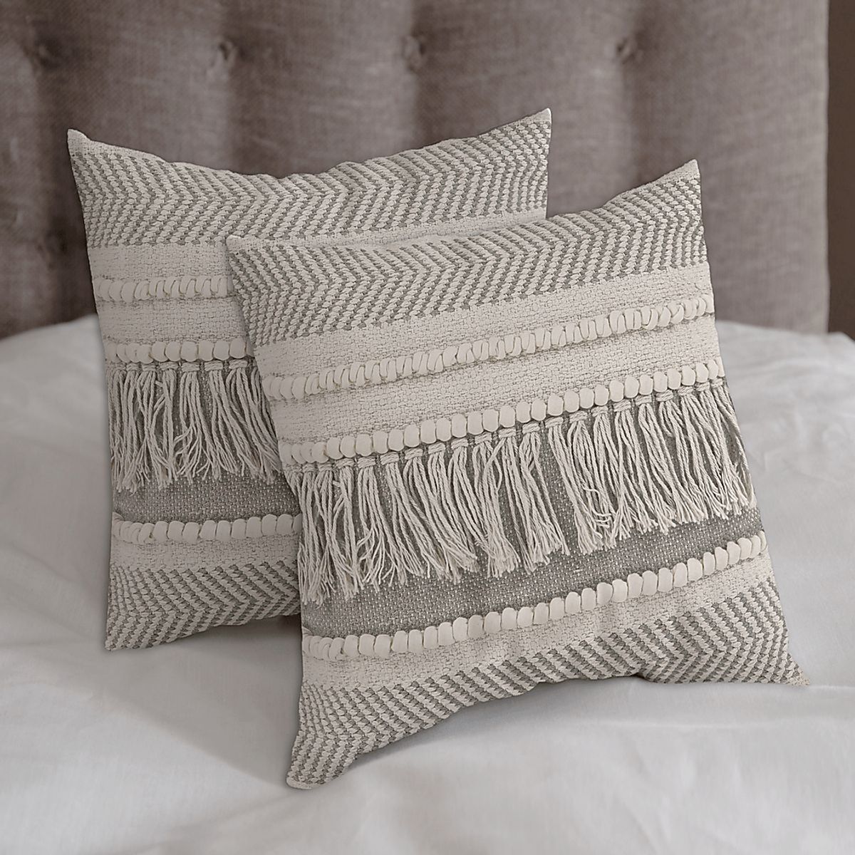 Sefora Beige,Natural Beige,White Accent Pillow | Rooms to Go