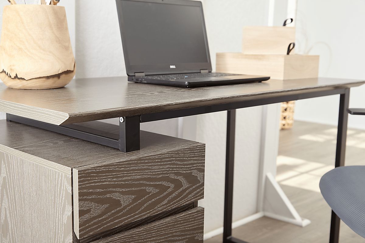 Setter Gray Desk | Rooms to Go