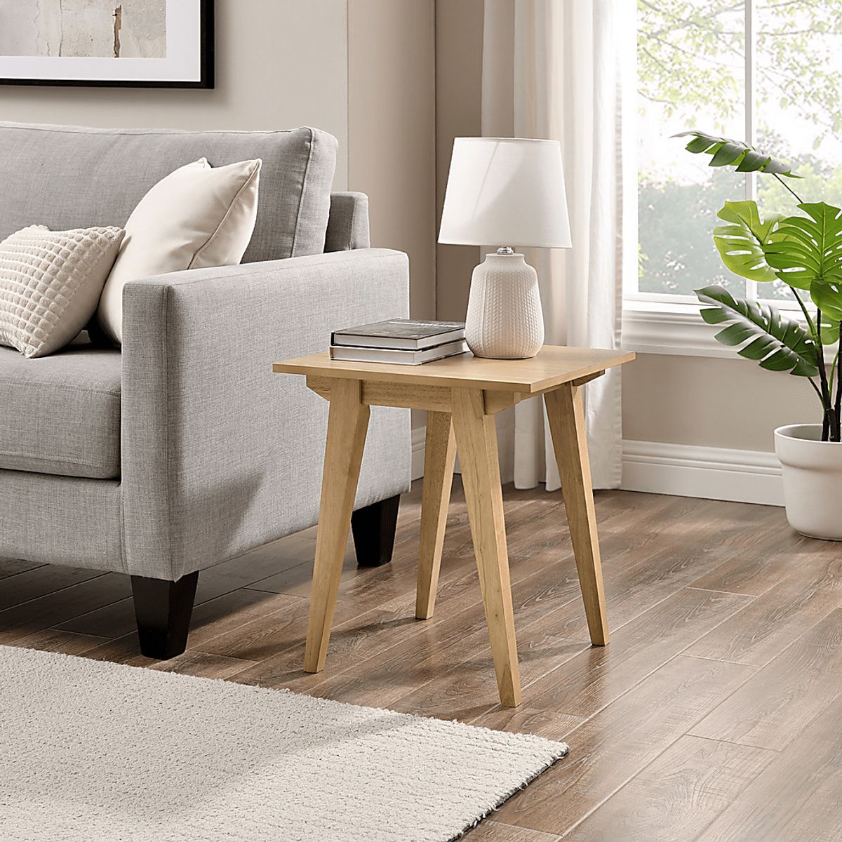 Shadeway Natural Light Wood End Table | Rooms to Go