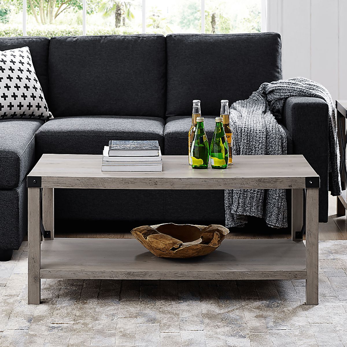 Shamblin Gray Cocktail Table | Rooms to Go