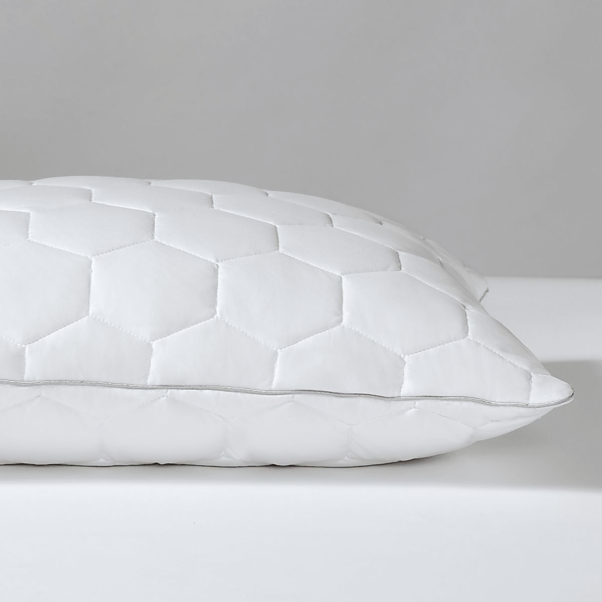 Sheex Recovers Gen 2 Pillow | Rooms to Go