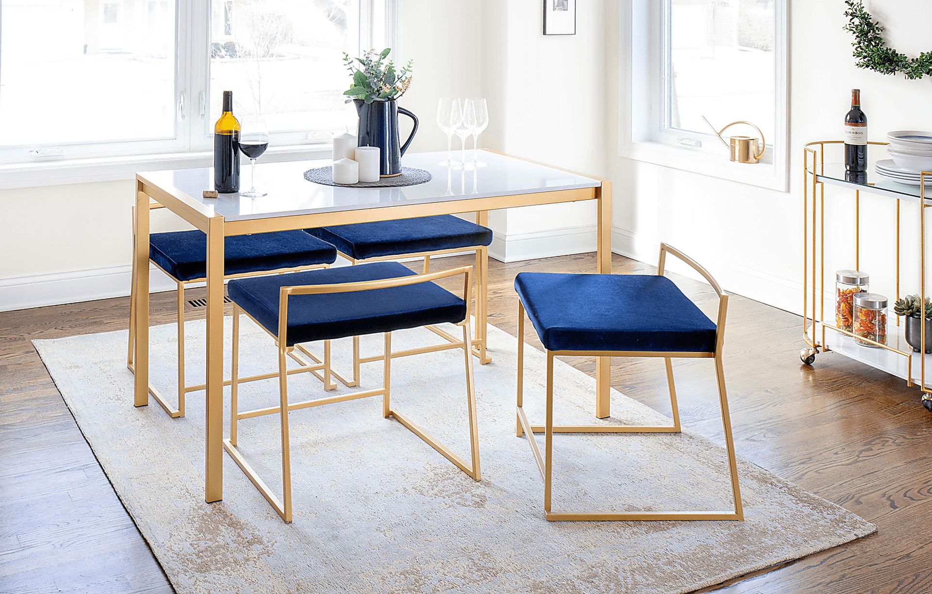 Sora White Colors,White Dining Table | Rooms to Go