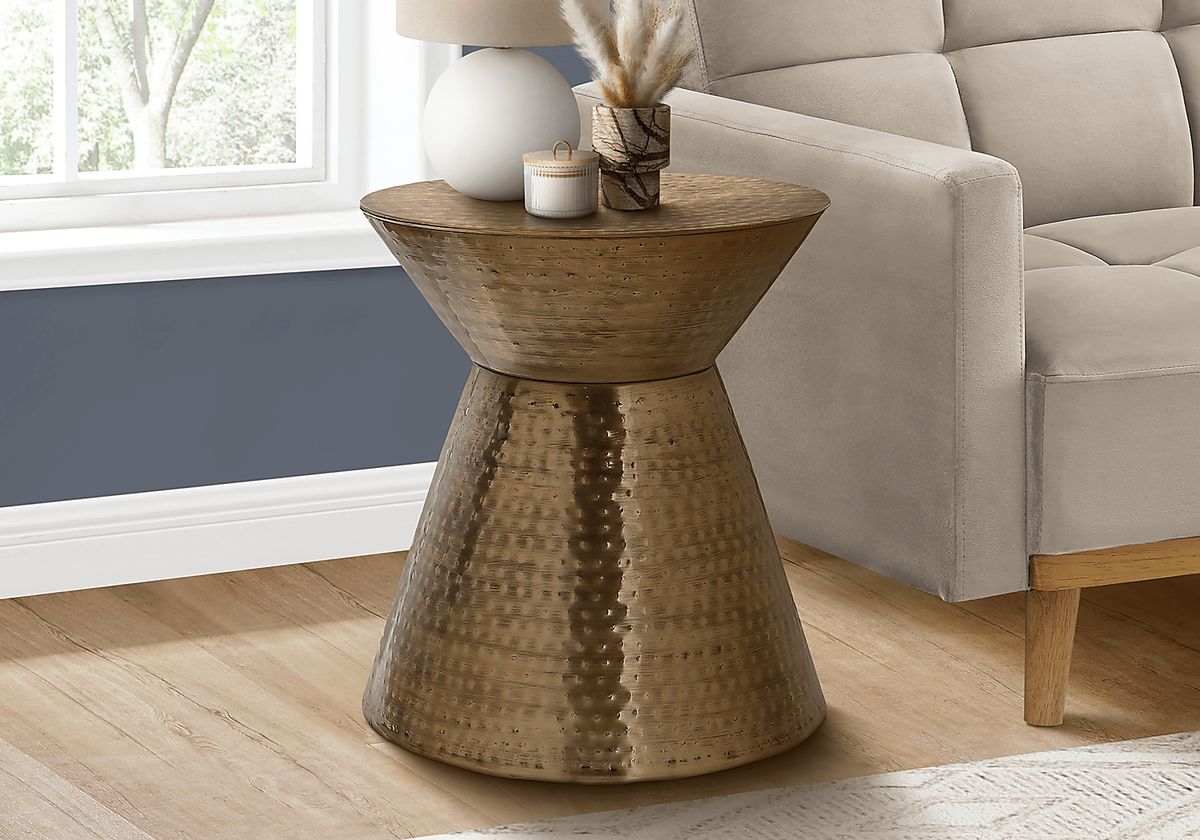 Sperra Copper Metal Accent Table | Rooms to Go