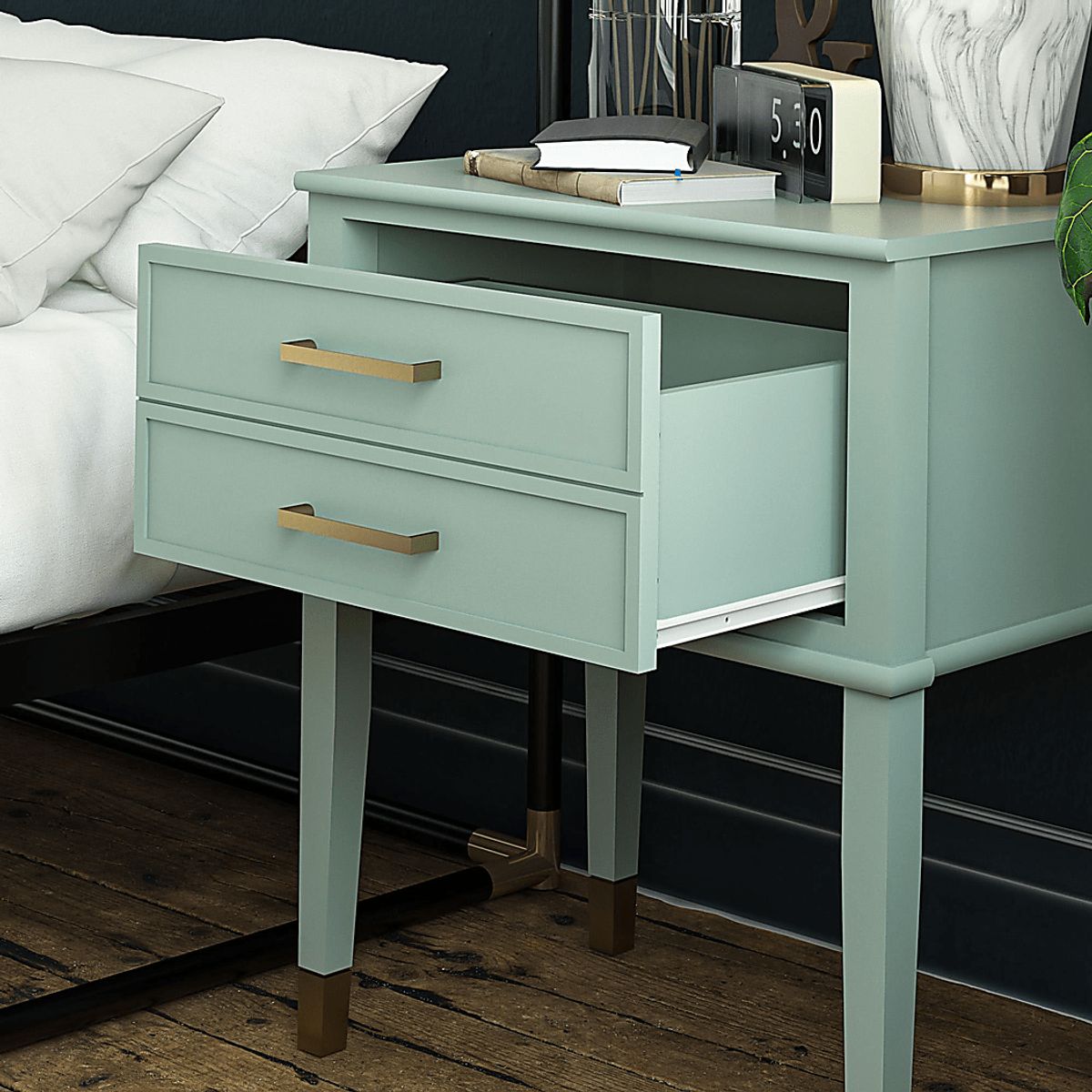 Surrhyne Green Colors End Table | Rooms to Go