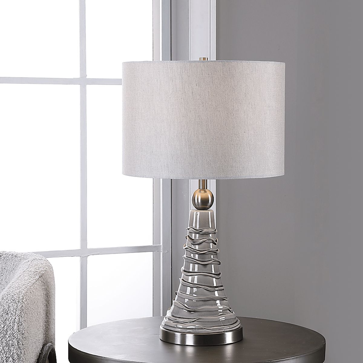 Throop Park Gray Table Lamp | Rooms to Go
