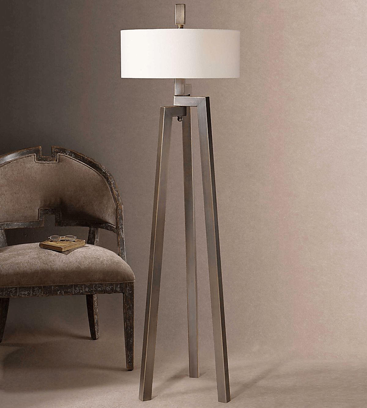 Victorious Point Bronze Brown,Yellow Floor Lamp | Rooms to Go
