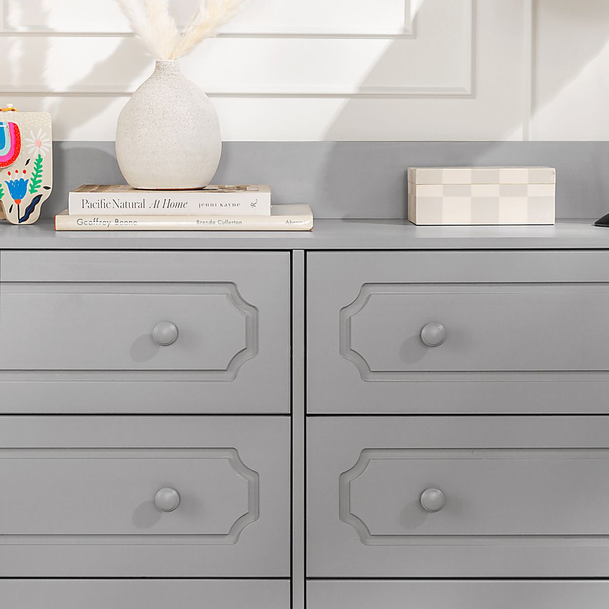 Wainfleet Gray Dresser | Rooms to Go
