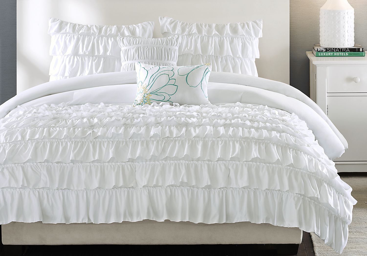 Waterfall Valley White Polyester Fabric Twin Bed Set | Rooms to Go