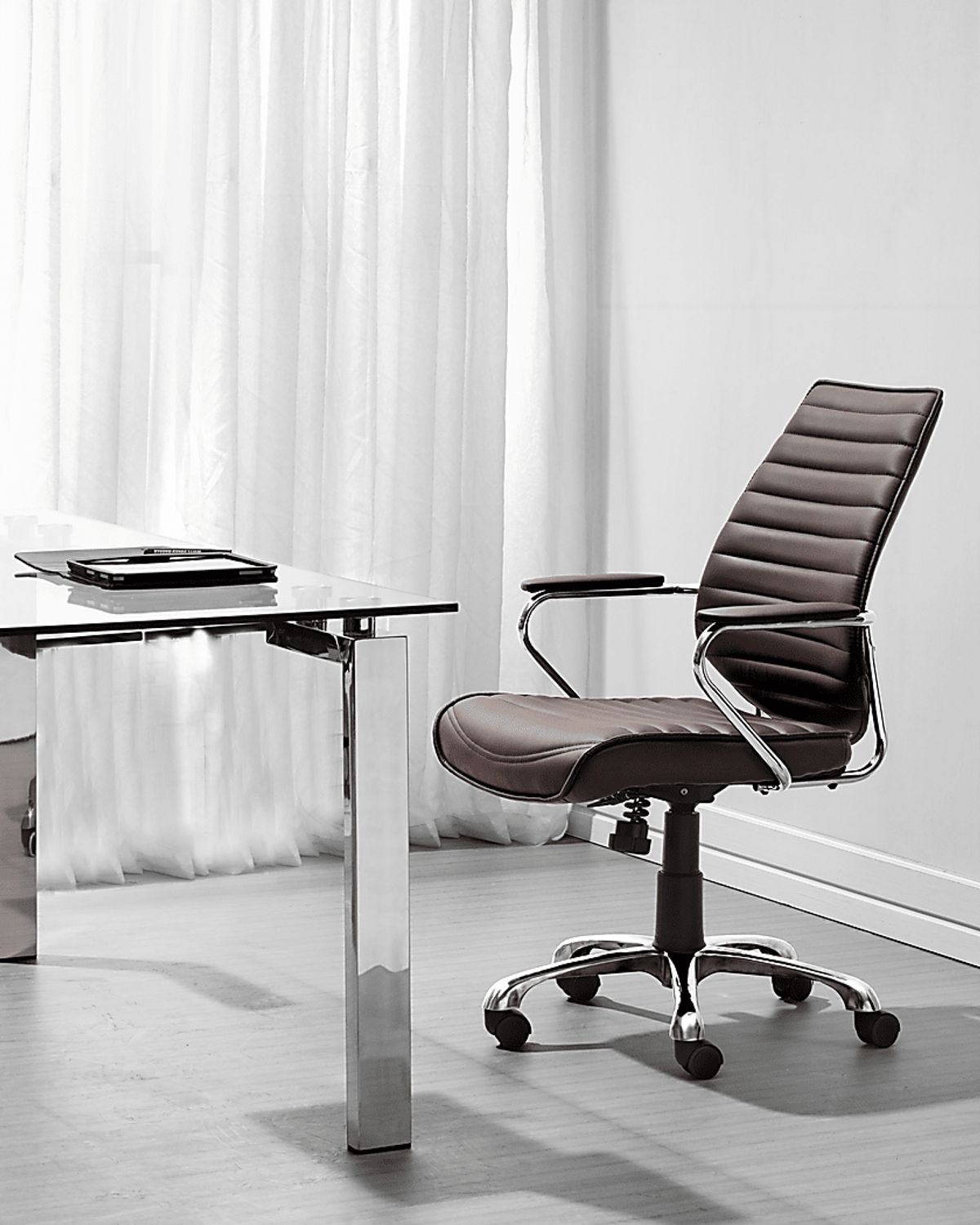 Watova Lane Brown Desk Chair | Rooms to Go
