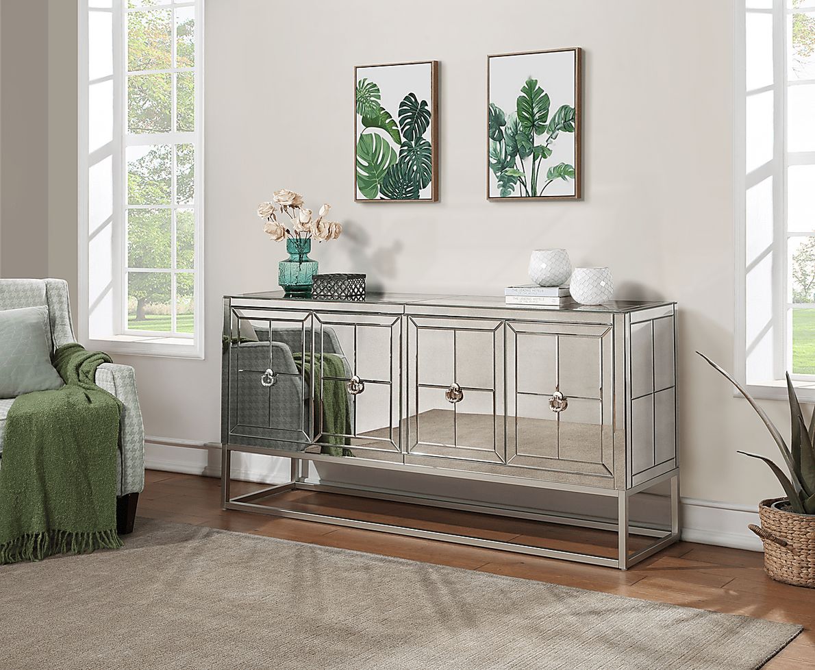 Welwood Gold Credenza - Rooms To Go