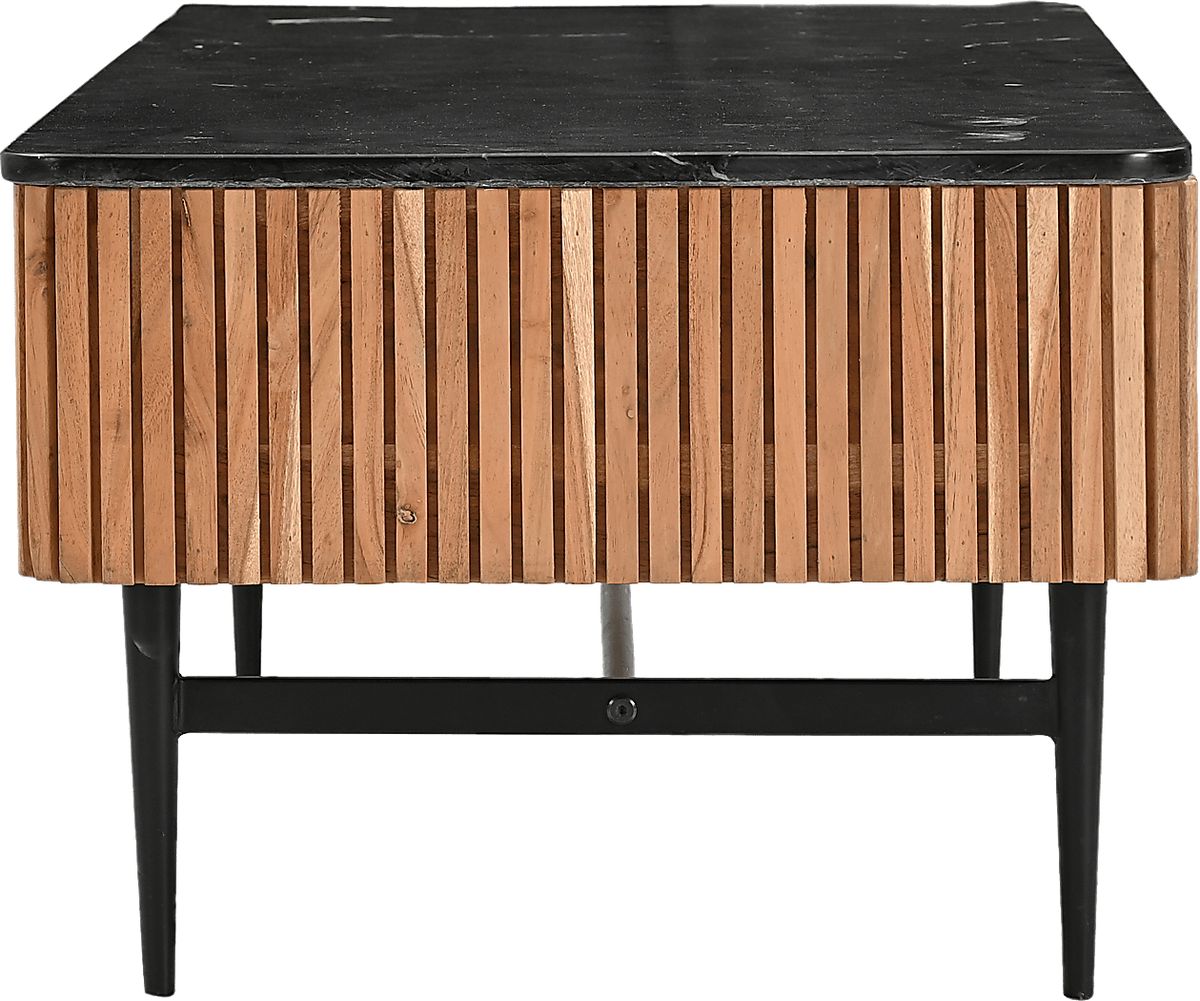 Wentwirth Natural Light Wood Cocktail Table | Rooms to Go