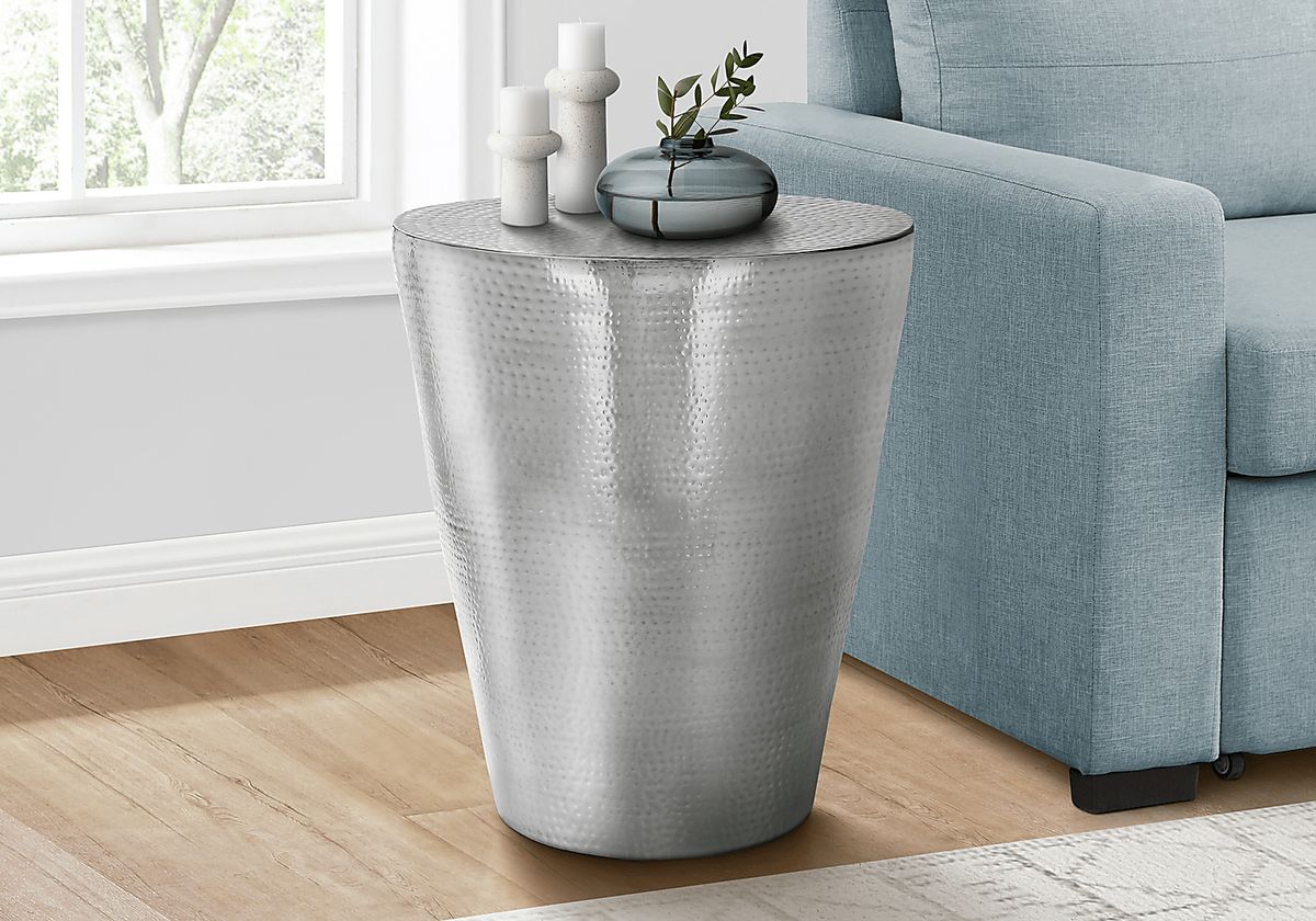 Wesleyville Chrome Metal Accent Table | Rooms to Go