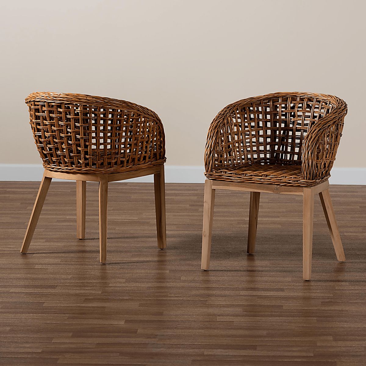 Wetherell Brown Dining Chair, Set Of 2 | Rooms to Go