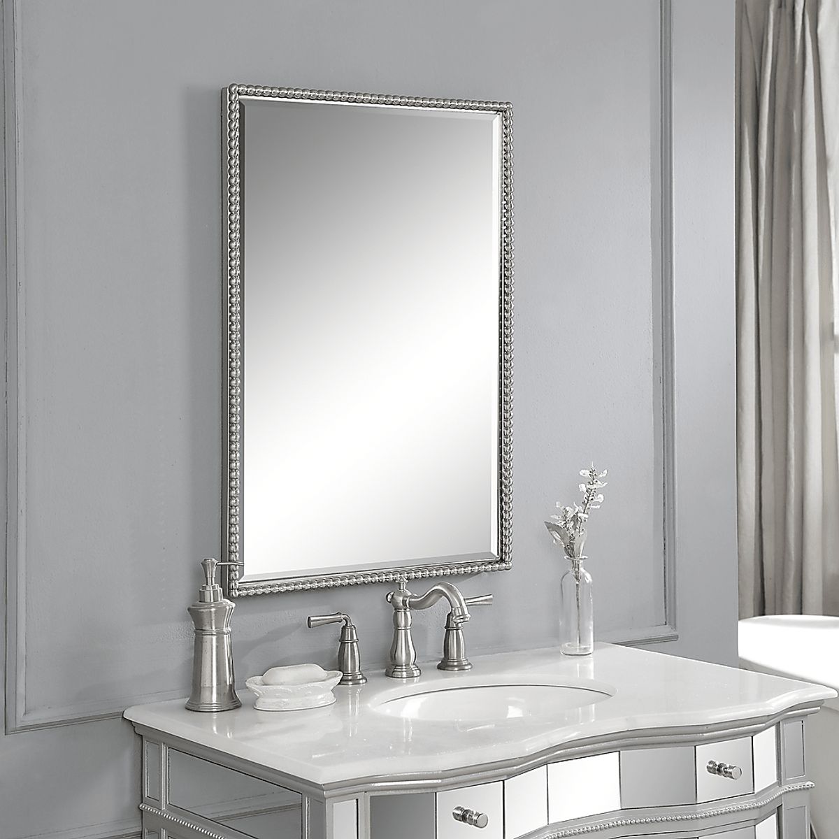 Winchcomb Silver Gray Mirror | Rooms to Go