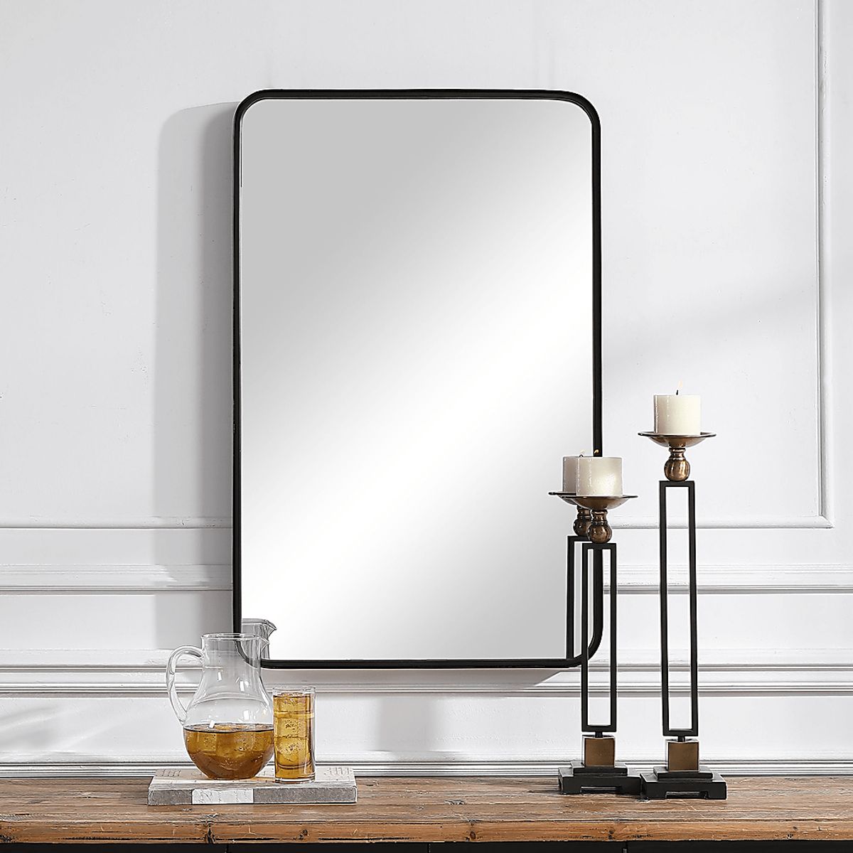 Windlake Black Black,Colors Mirror | Rooms to Go
