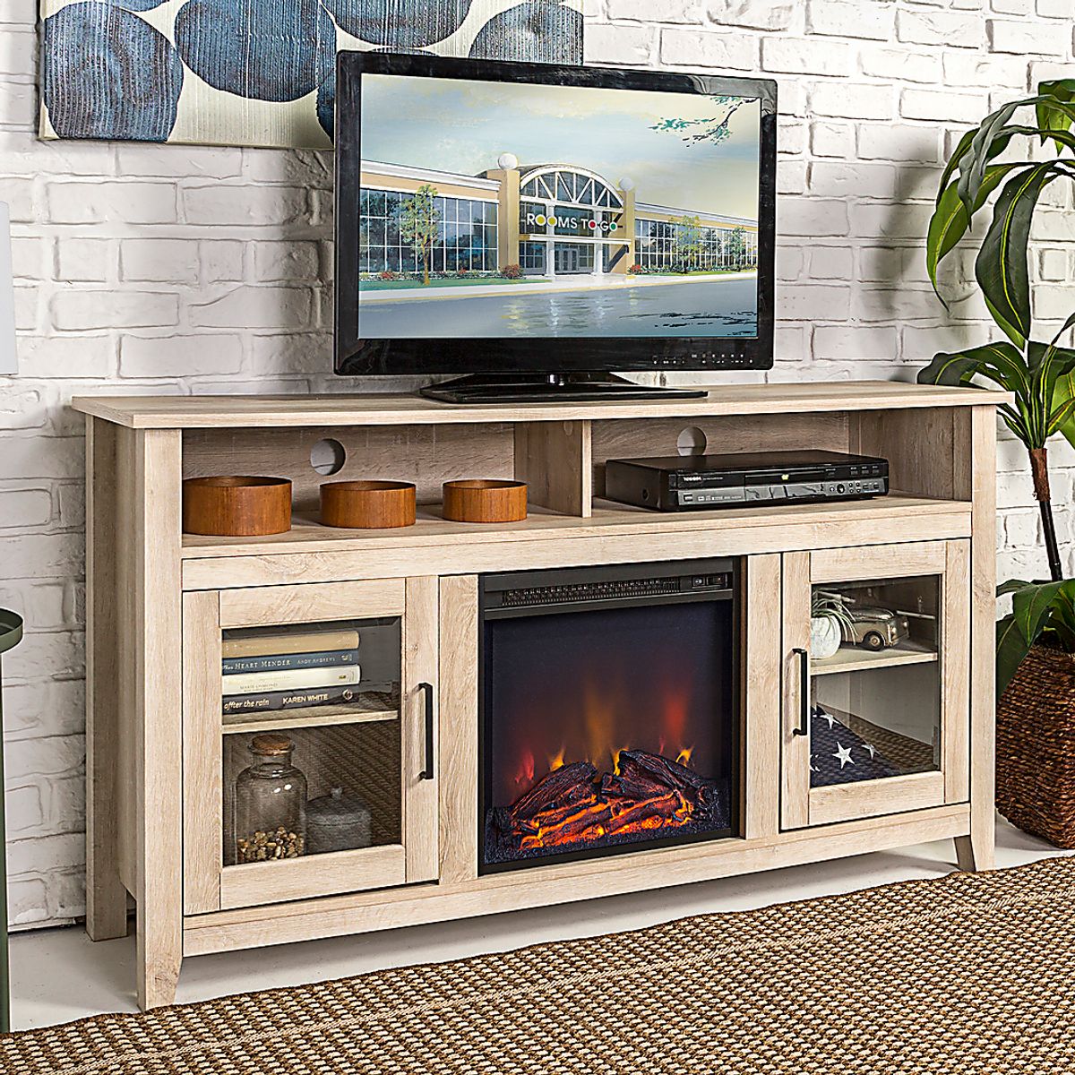Winfield Trace White Colors,White Firebox Console | Rooms to Go